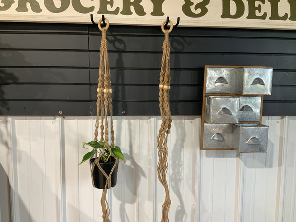Macrame plant hanger – Blessed Blooms Flower Farm